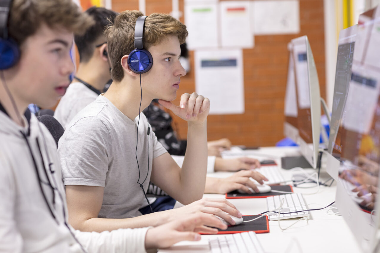 ACS International Schools