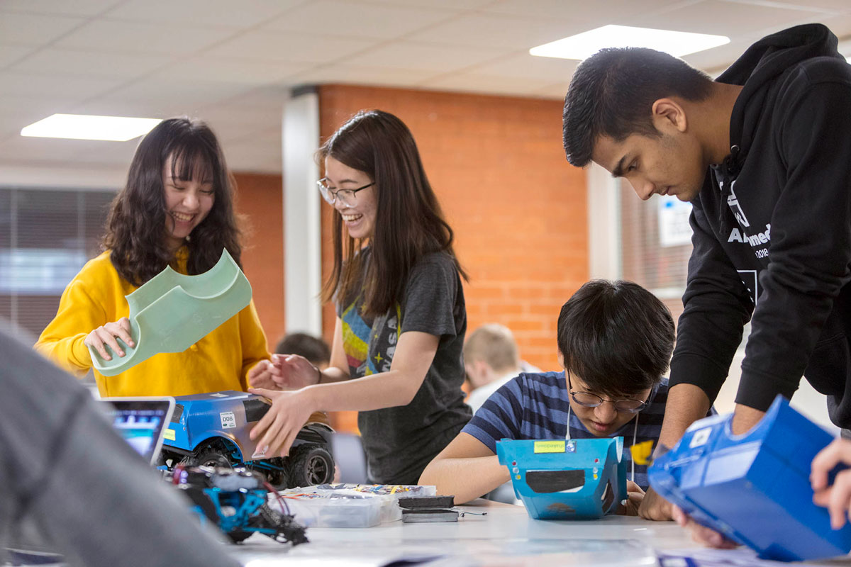 IB or A Levels: which will get you further? - ACS International Schools